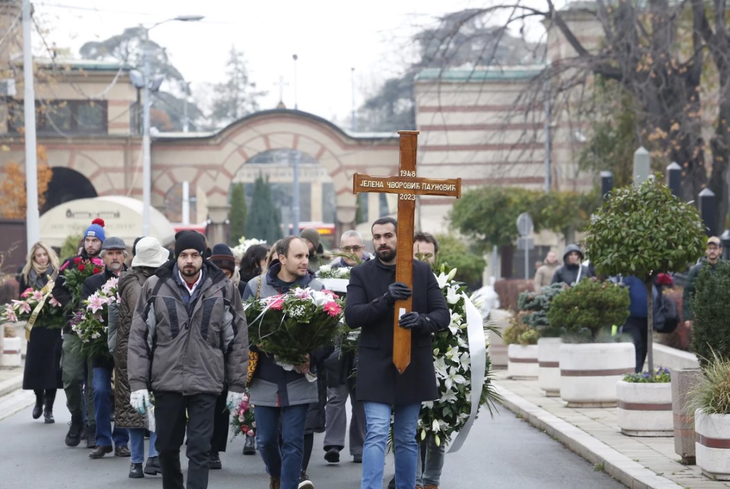 Glumica Jelena Čvorović Paunović sahranjena uz pjesmu "Bella Ciao"