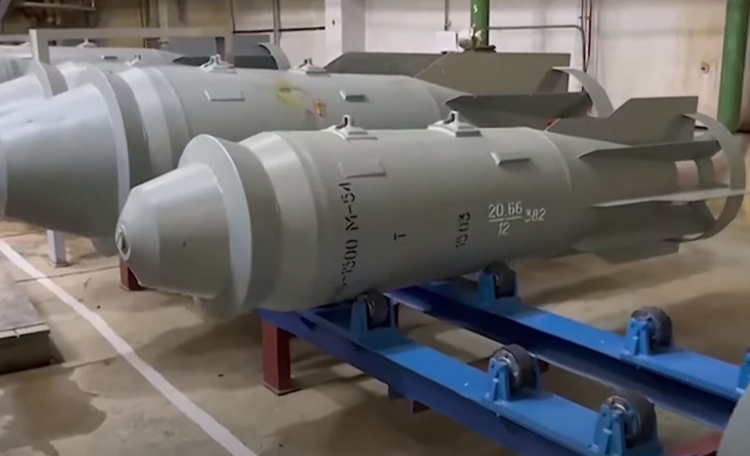 Rusija počela da koristi avionske bombe FAB-3000