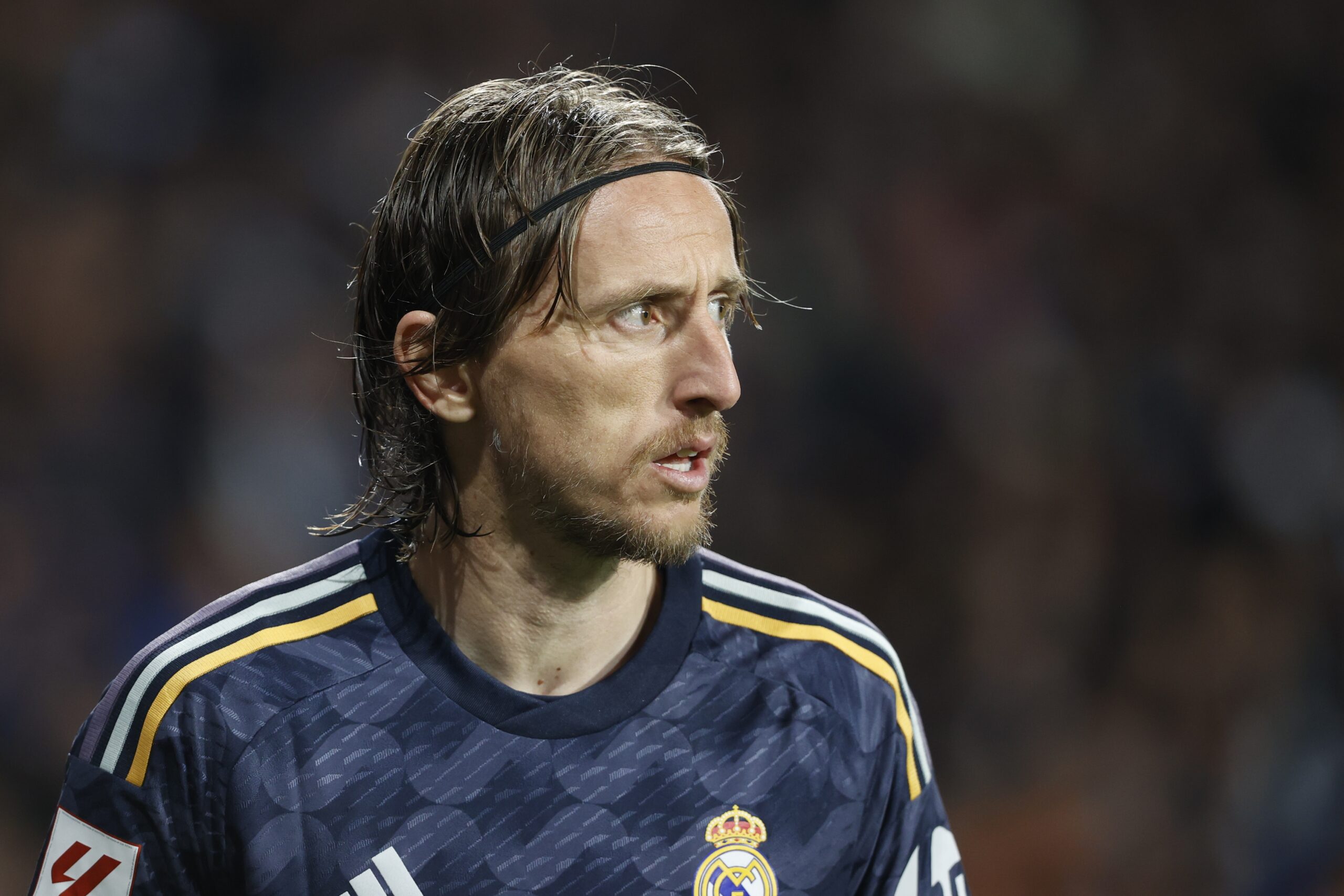 Ukoliko želi da ostane u Real Madridu, Luka Modrić mora da prihvati 2 ...