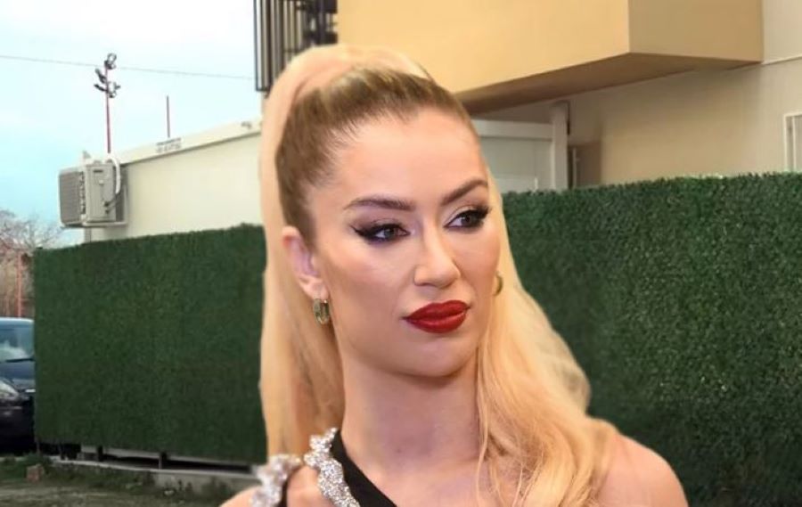 Bio je u vezi sa poznatom glumicom, kažu da je Tea njegova kopija