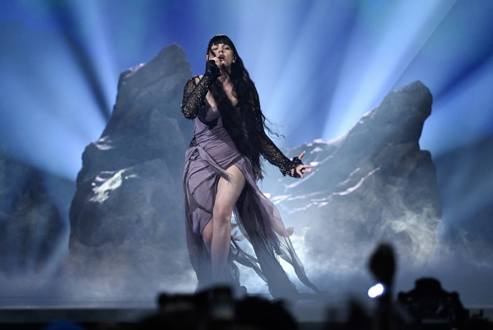 Teja Dora nastupom u finalu Evrovizije sve ostavila bez daha, publika ...