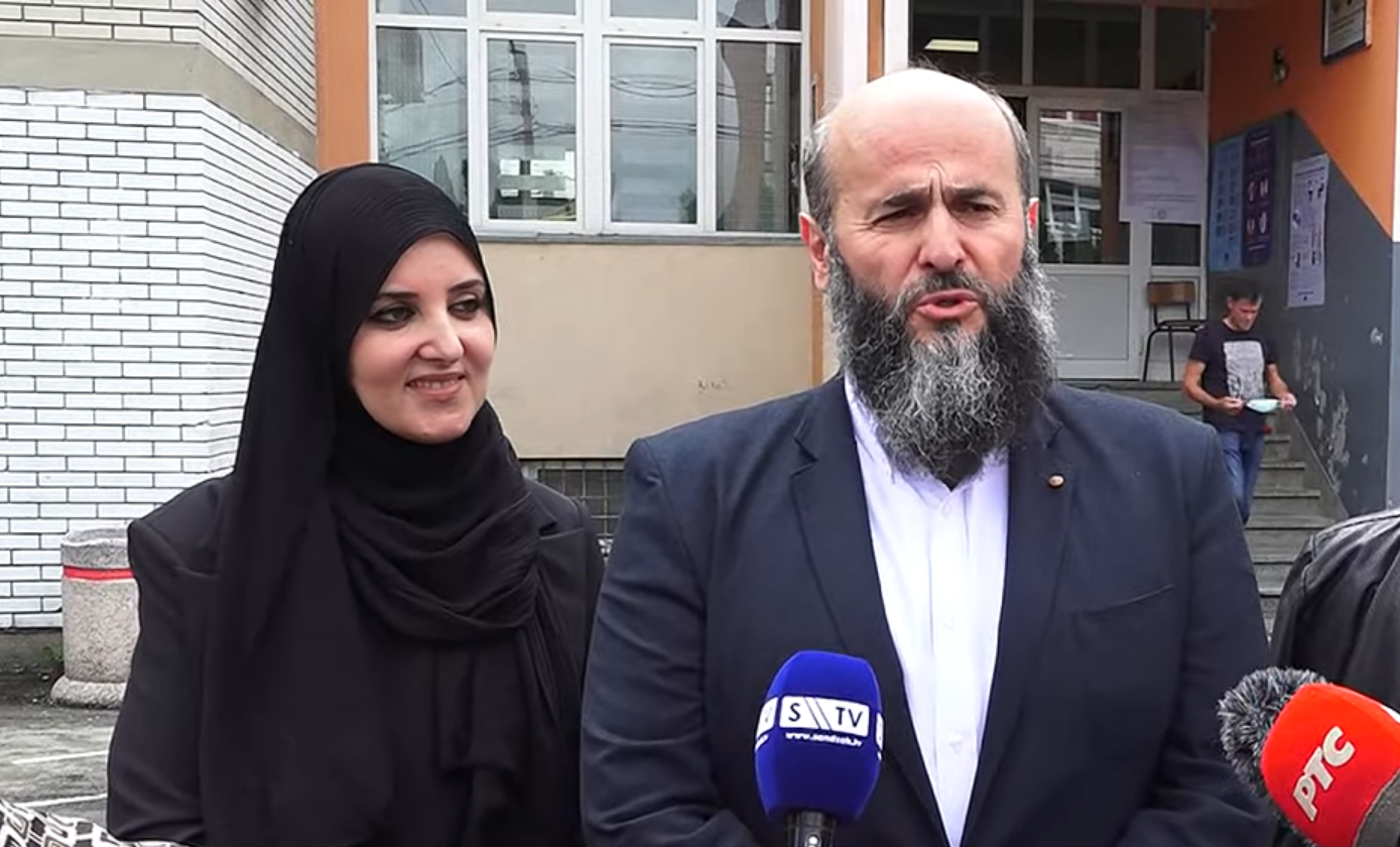 Muamer Zukorlić zvanično imao 2 žene, a onda se pojavila i 3.