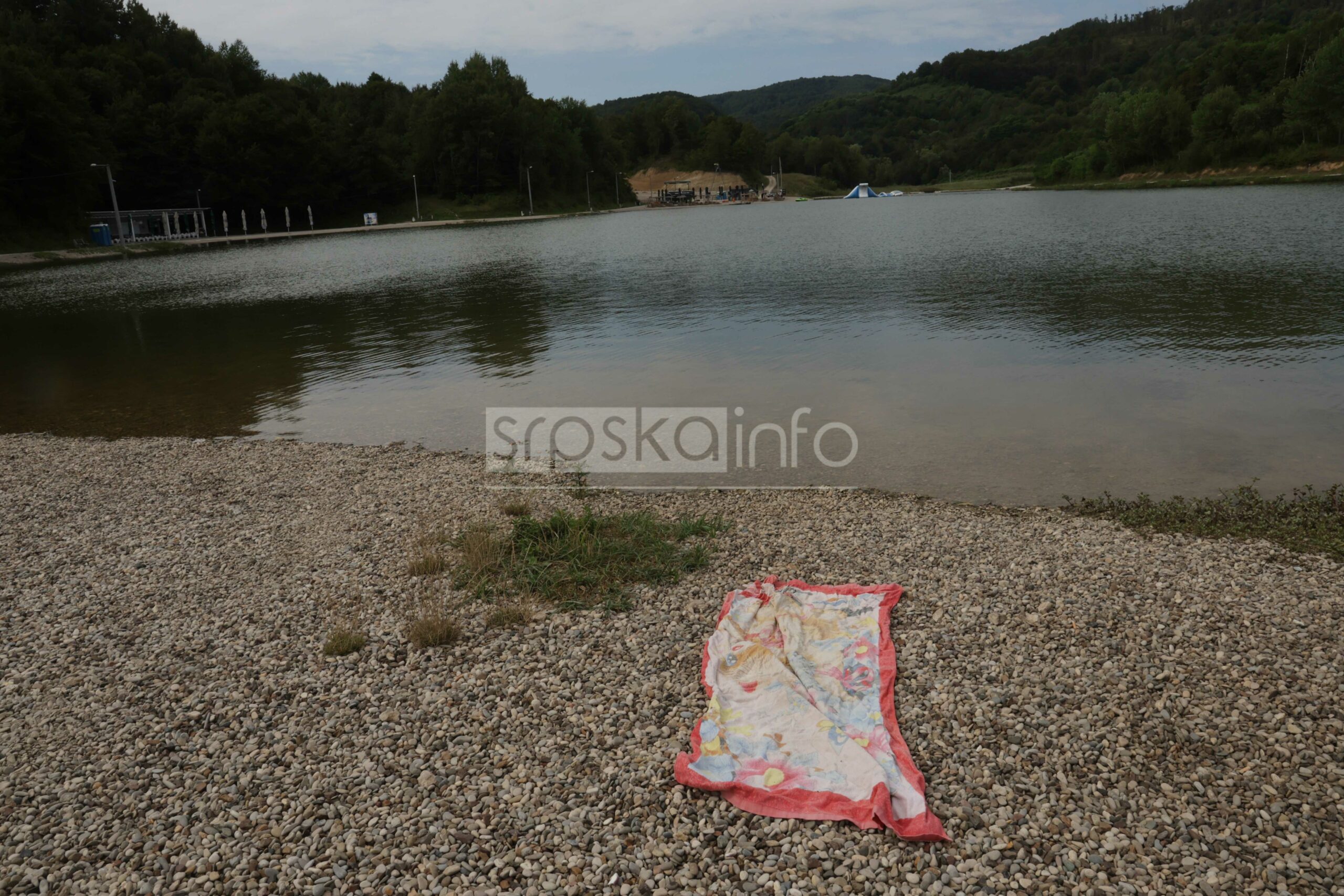 Na jezeru Manjača utopio se mladić, ovo su prve fotografije sa mjesta ...