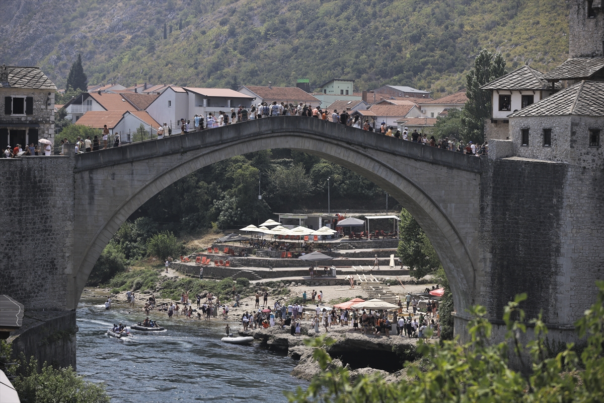 Tragedija u Mostaru kada je turista pao sa zida i izgubio život