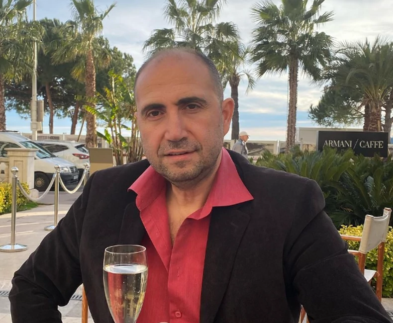 Oglasio se kontroverzni biznismen Dejan Popović Tigar kome je UKLONJEN SPLAV