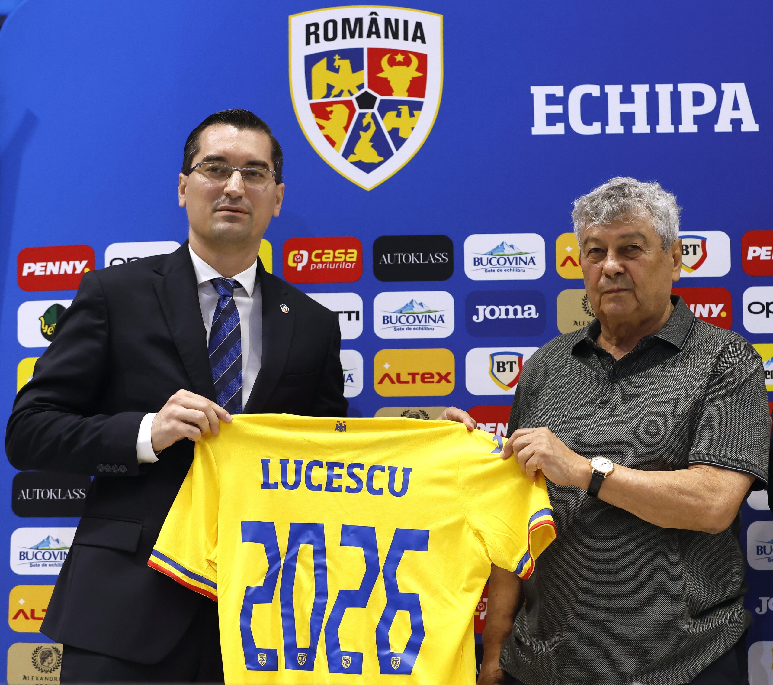 Legendarni trener na klupi Rumunije: Mirčea Lučesku se vratio na klupu ...