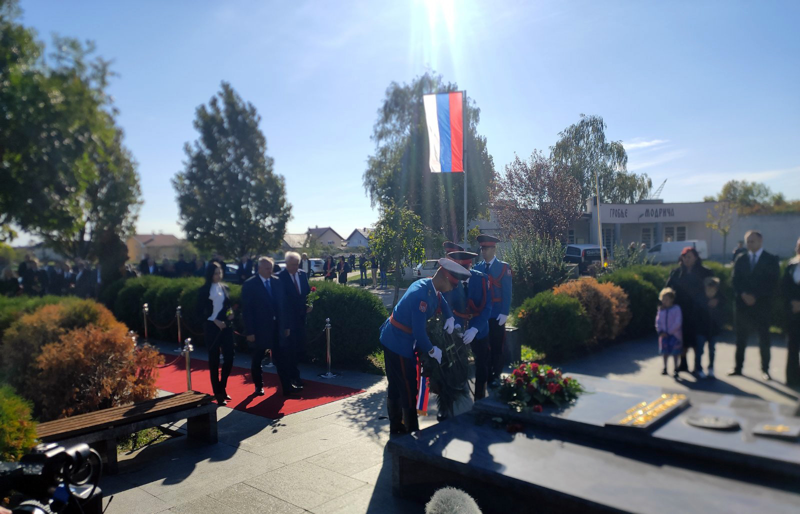 Obilježeno 17 godina od prerane smrti bivšeg predsjednika Srpske Milana ...