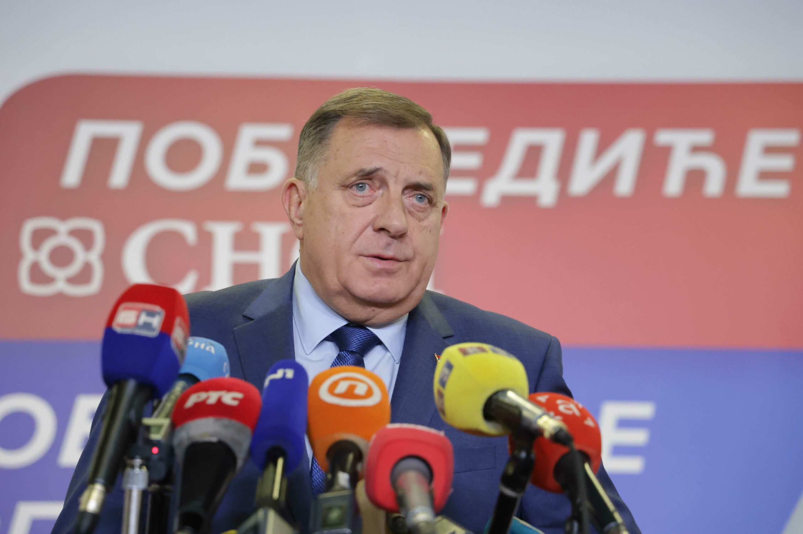 GUBITNIK DANA Milorad Dodik