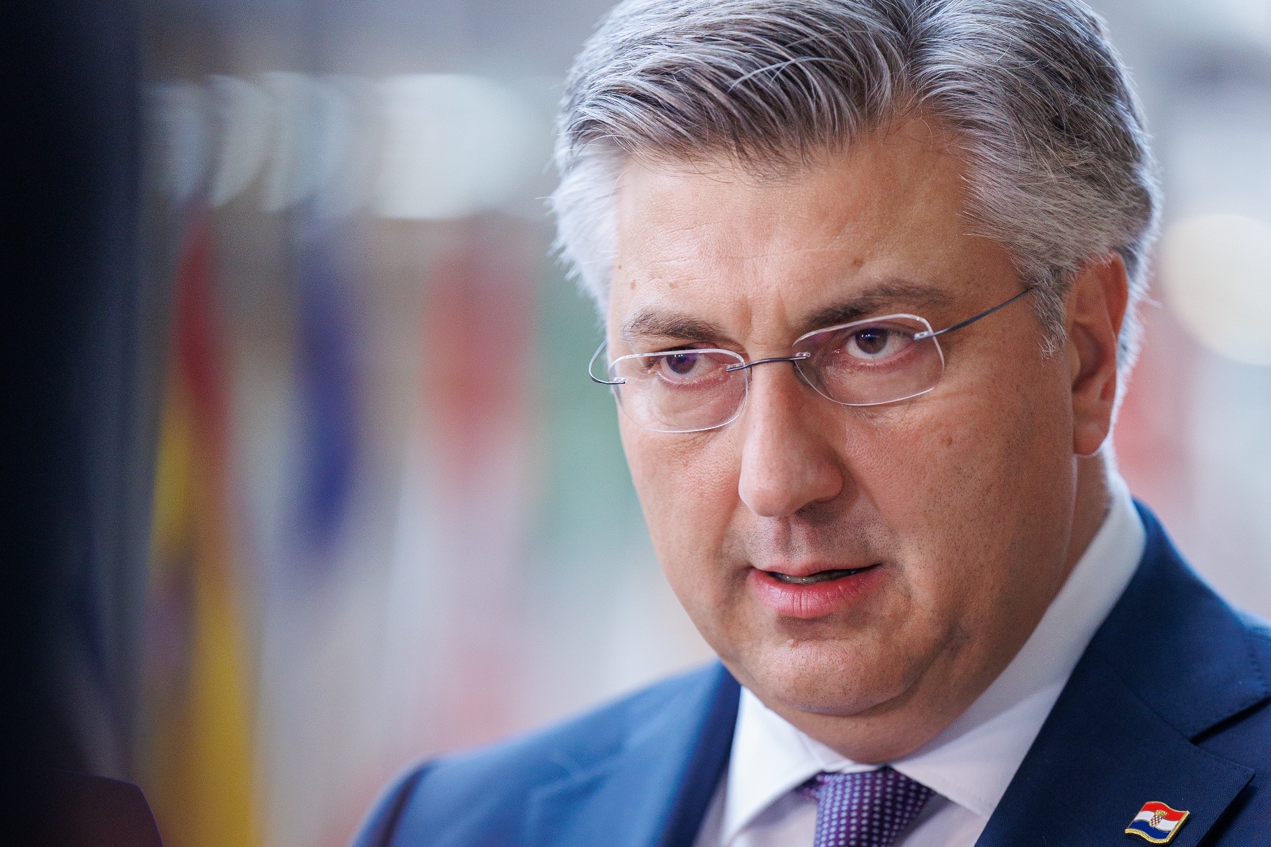 Andrej Plenković izjavio je večeras da postoji namjera EU i SAD da se ...