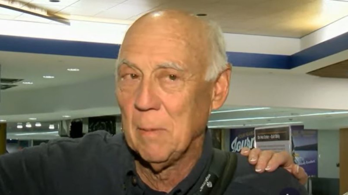 Biološku porodicu upoznao 75 godina nakon što je posvojen