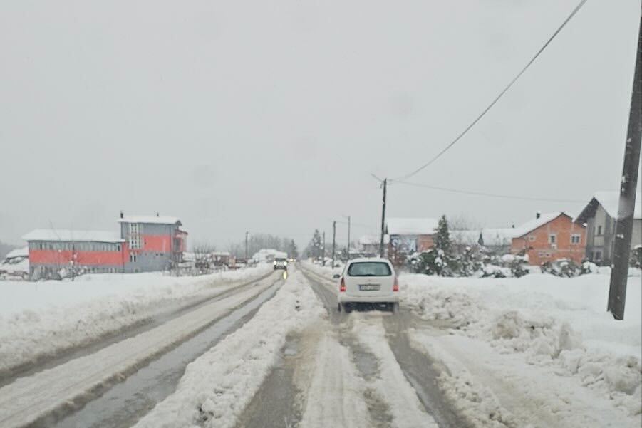Bez struje Doboj, Teslić, Petrovo i Stanari zbog kvara na dalekovodu