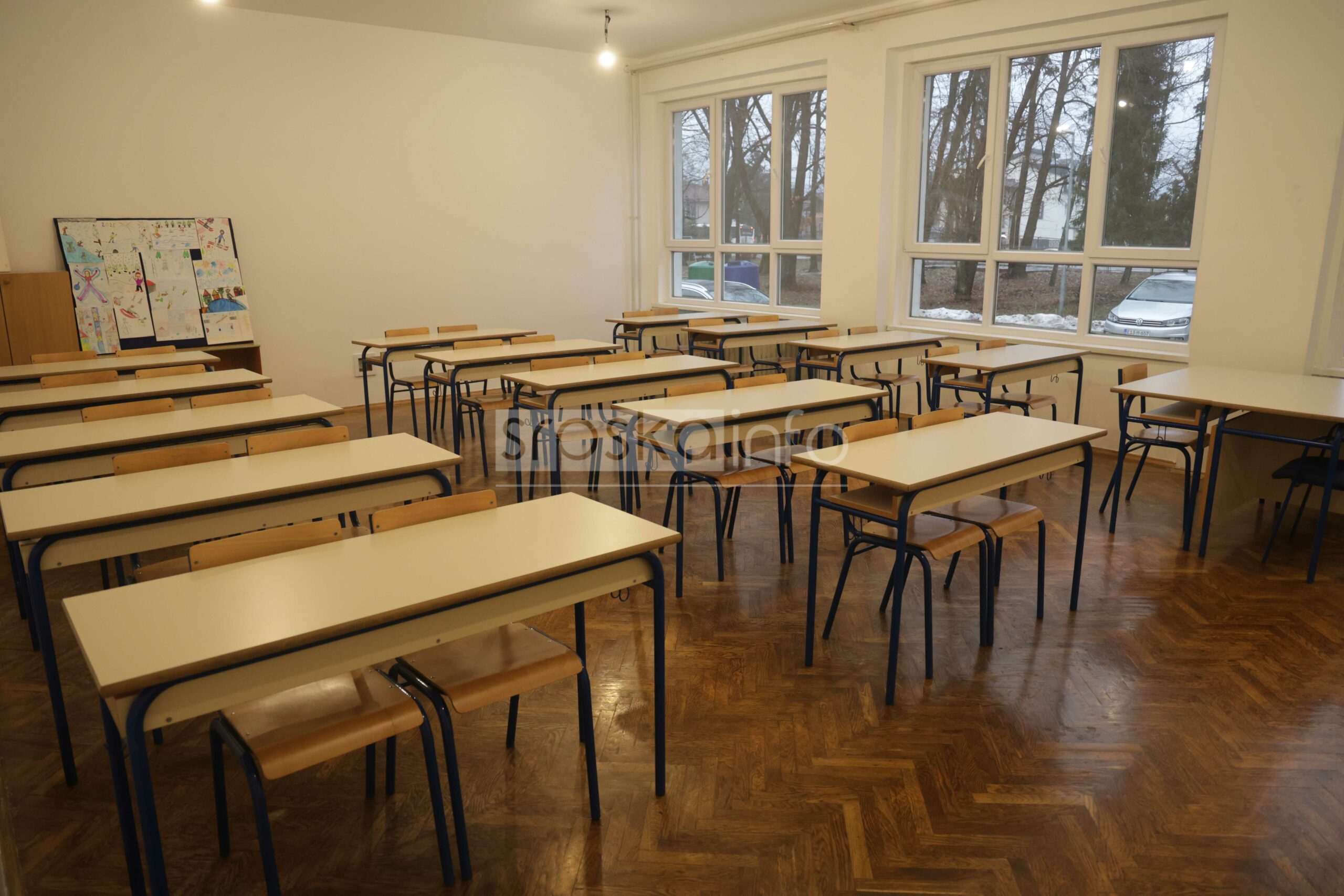 U toku noći u banjalučkim školama stigli mejlovi o postavljenim bombama