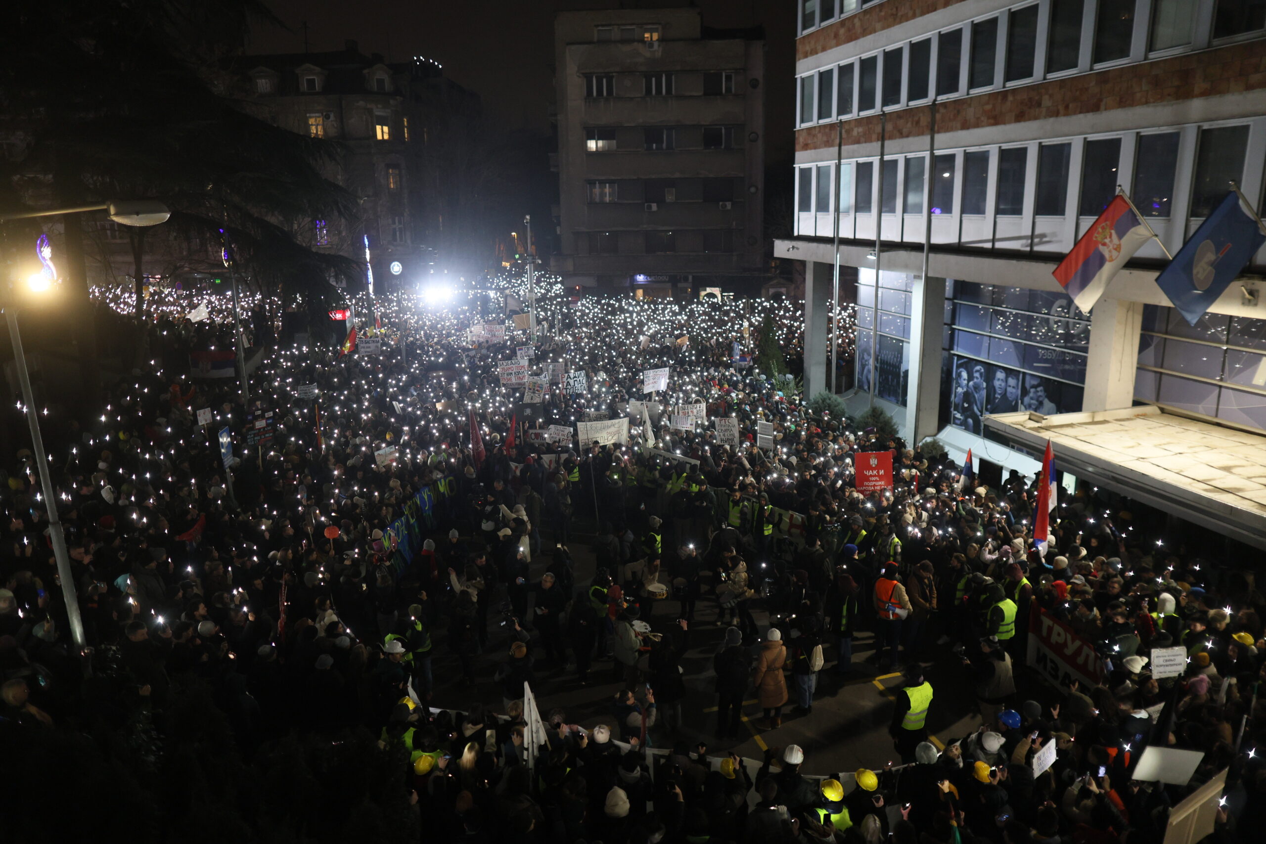 Protest u Beogradu, studenti i građani ispred RTS
