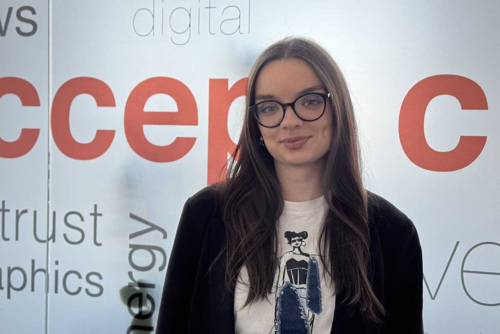 Mlada novinarka Srpskainfo donirala kosu djeci koja se bore s karcinomom