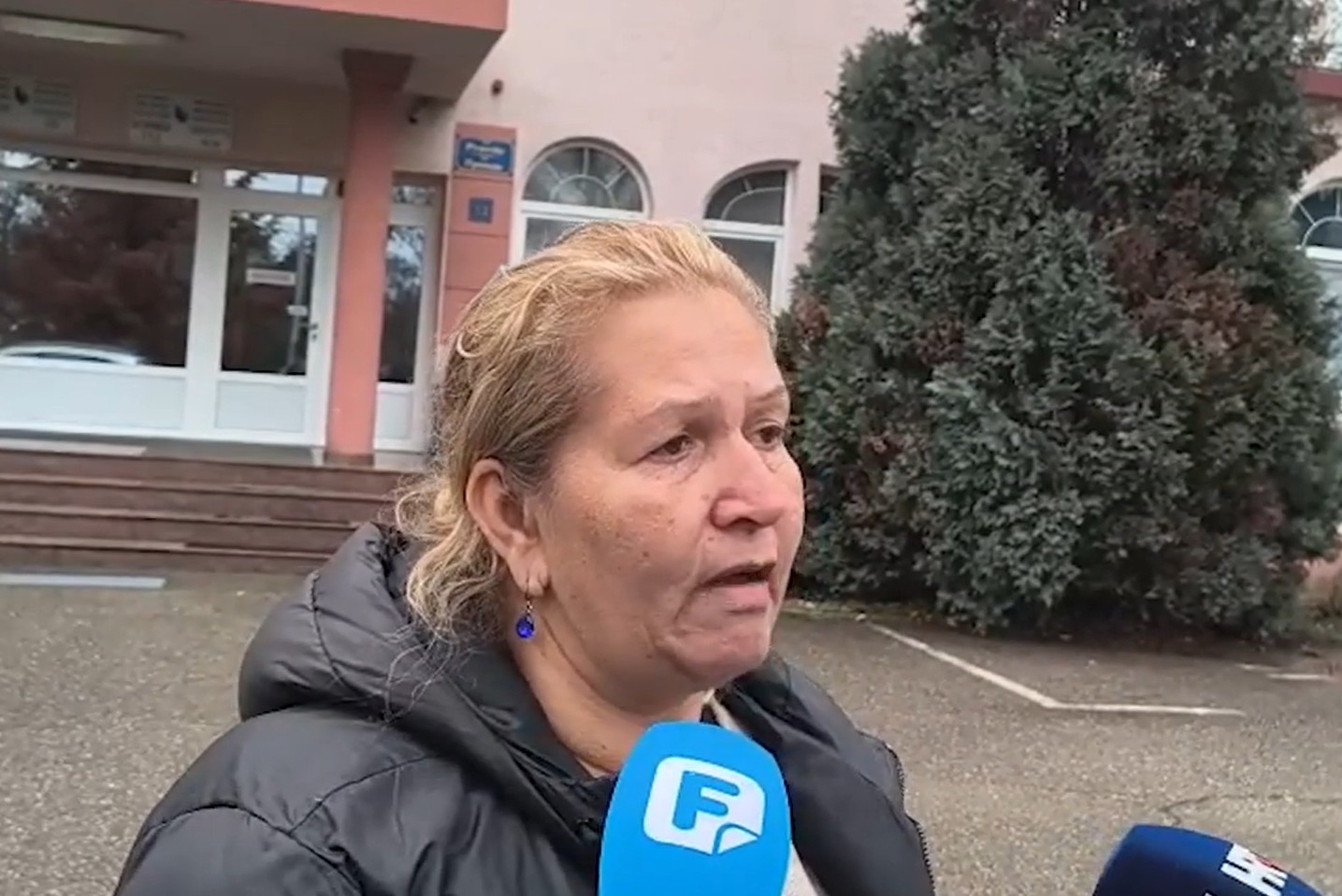 Puštena žena iz pritvora koja je ostavila djecu u kući strave