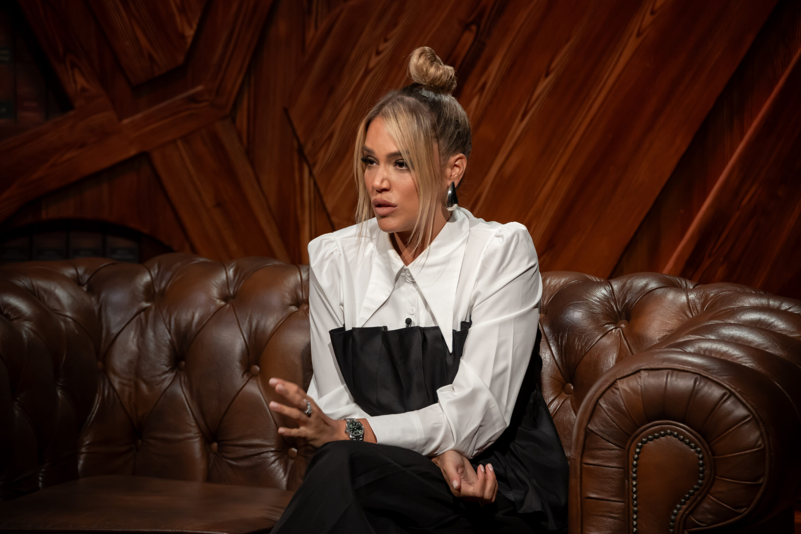 Marija Mikić bez burme usred glasina o razvodu