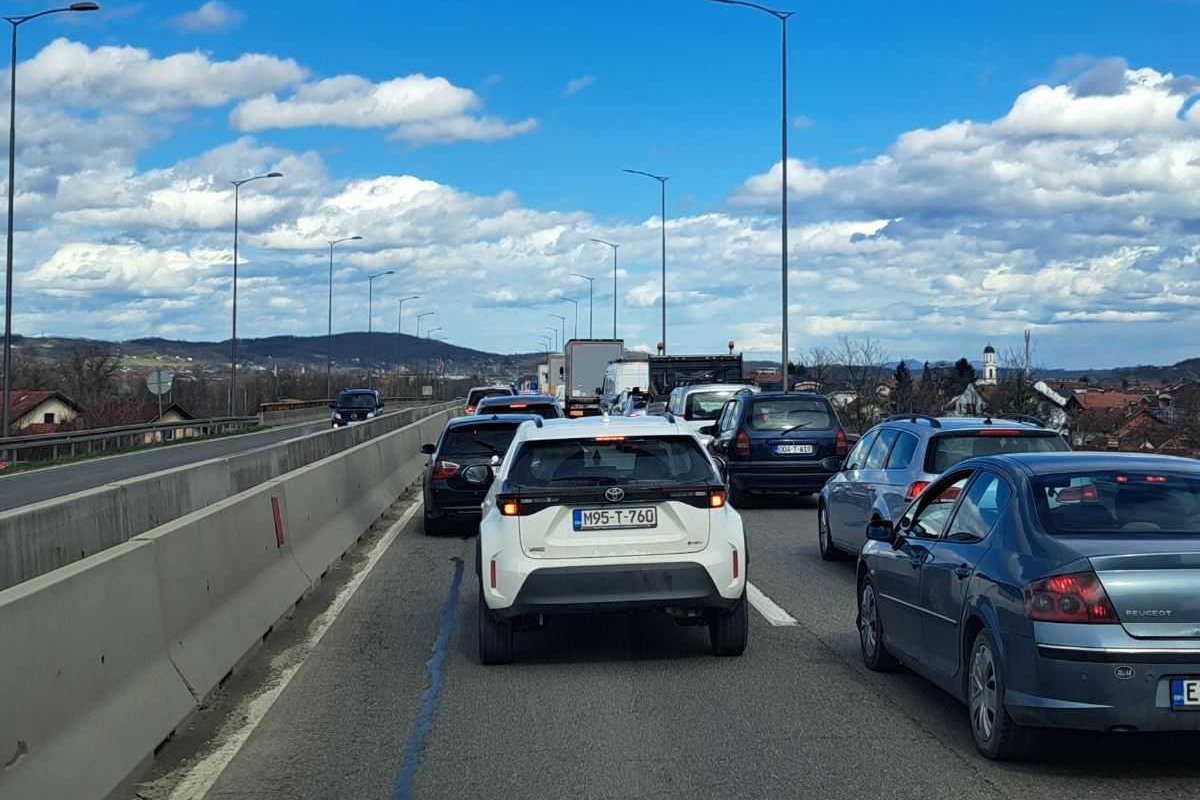 Saobraćajna nesreća na brzoj cesti Banjaluka - Laktaši