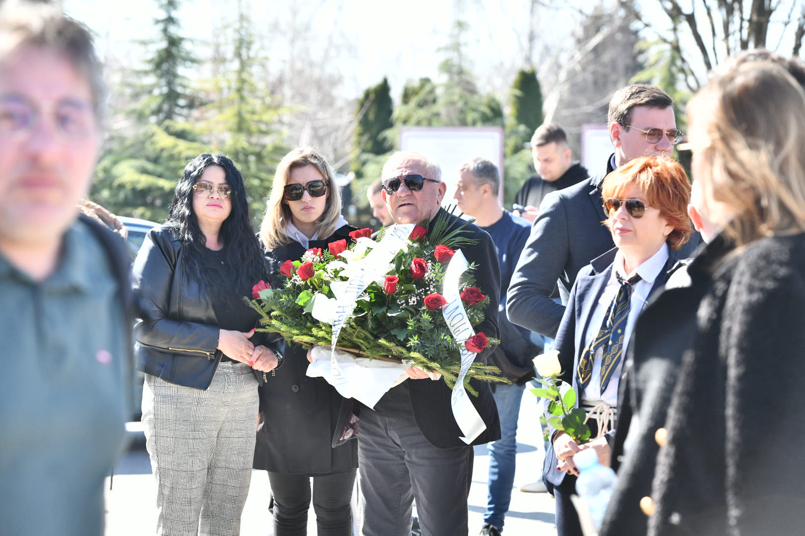 Sahrana Saše Popovića, položen vijenac od porodice sa emotivnom porukom