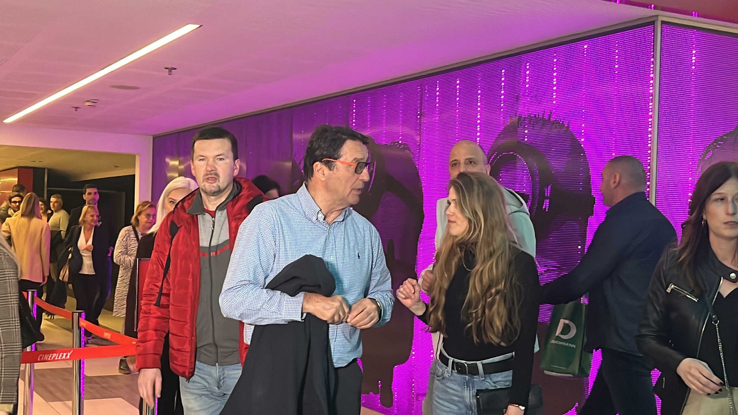 (VIDEO) JOVAN MEMEDOVIĆ UŽIVA U LJUBAVI Voditelj “Potere” nakon razvoda ...