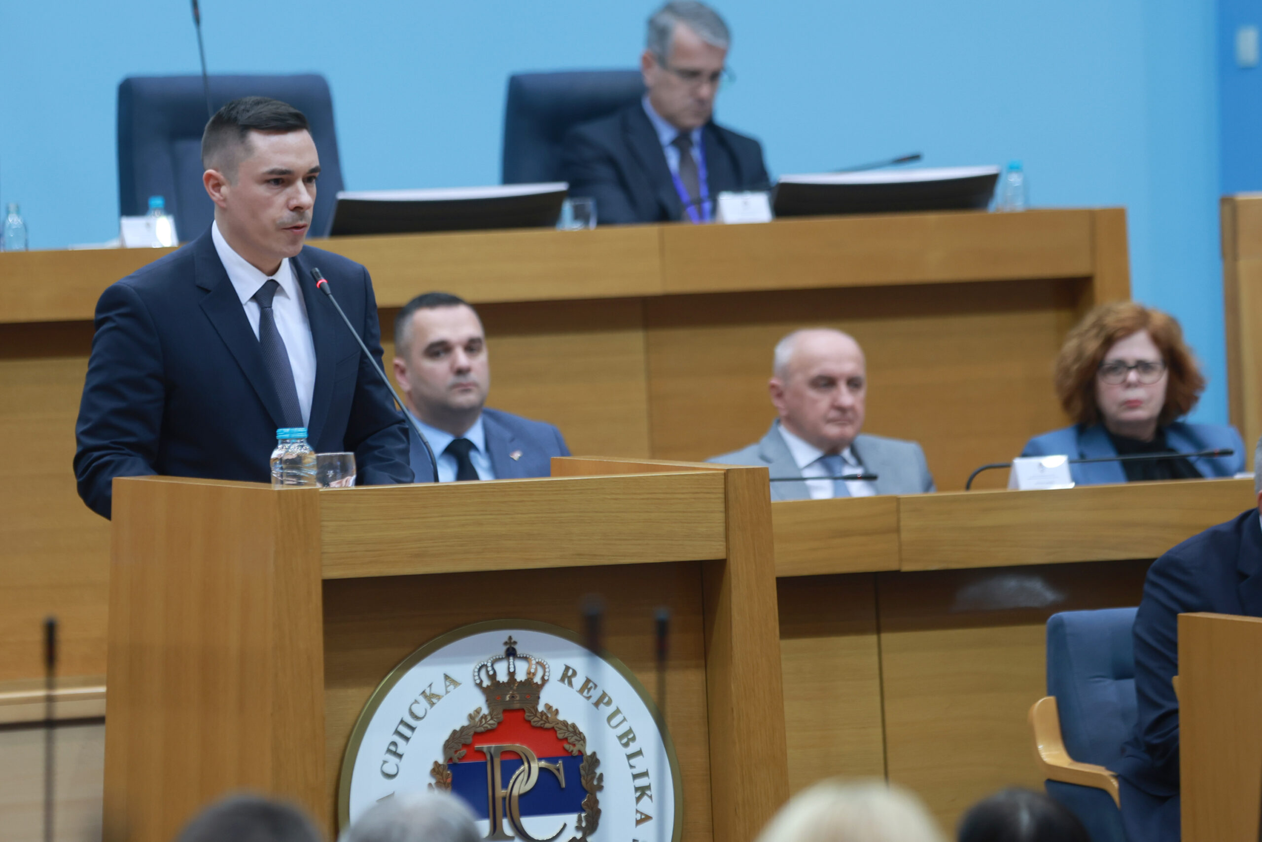 (FOTO) Miloš Bukejlović ignoriše zakone koje je sam predložio