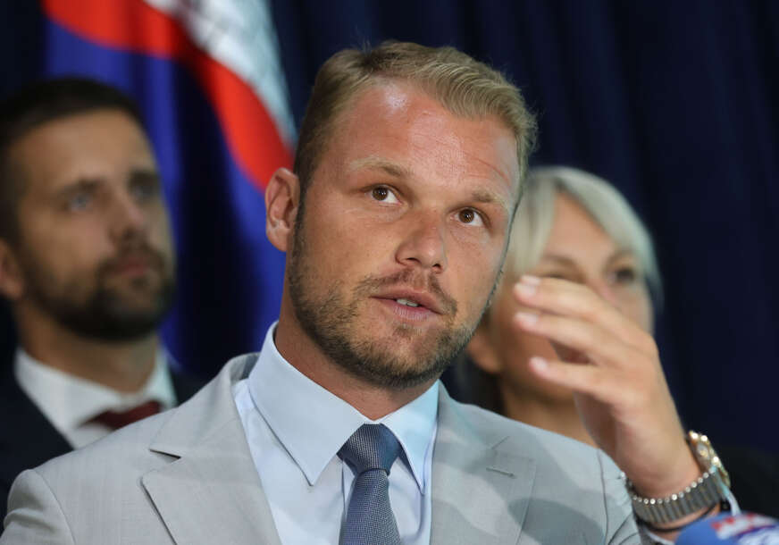 Opozicija u Srpskoj osula paljbu po pokretu koji još nije ni osnovan