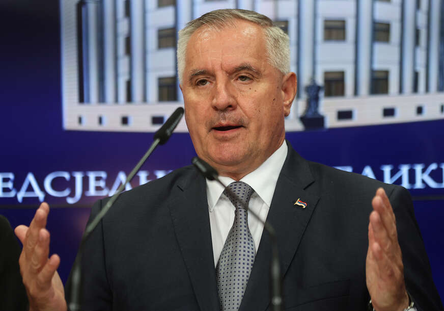 Radovan Višković podnosi ostavku na mjesto premijera