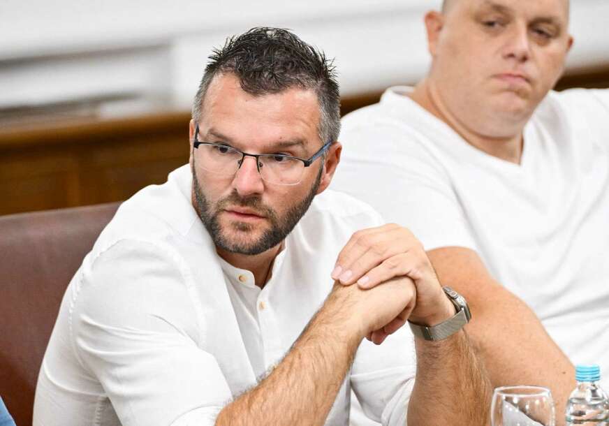 Bazen u Banjaluci zatvoren, najveći plivački klub u BiH "Olymp" pred ...