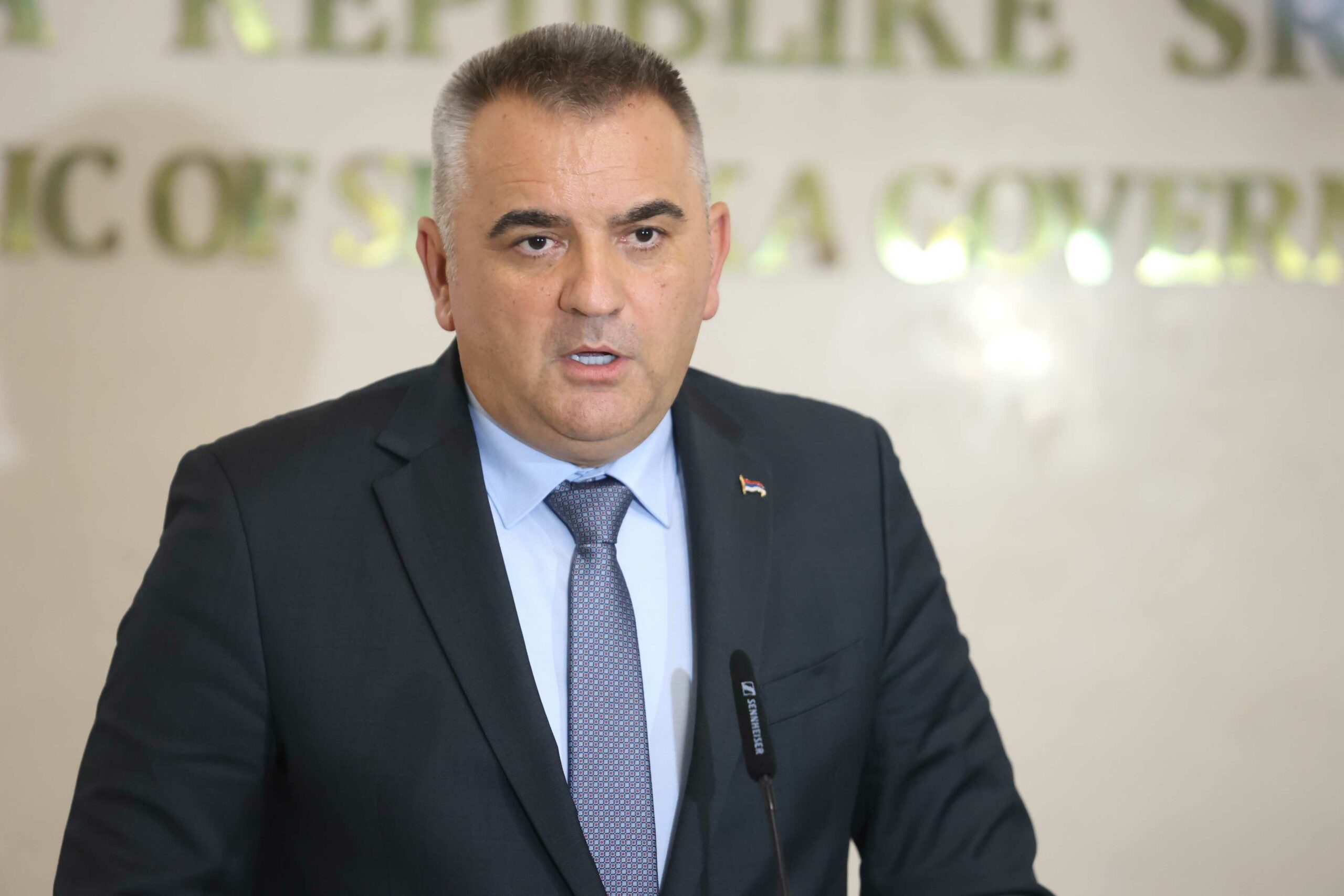 Savo Minić nastavlja konsultacije: Sindikat zdravstva iznio KLJUČNE ...