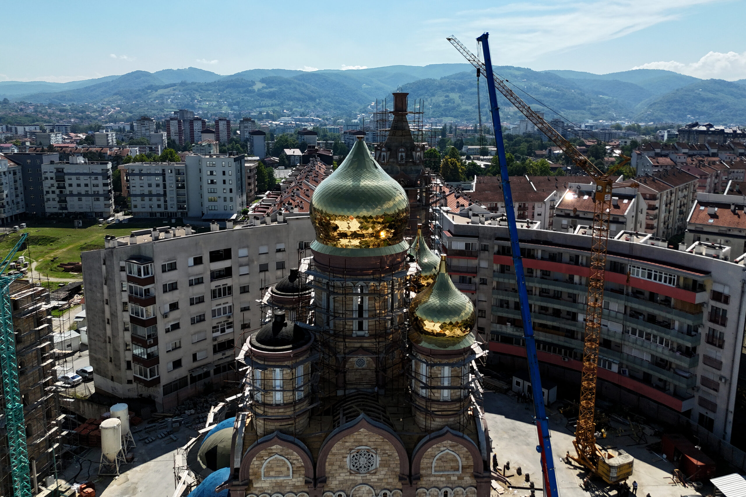 Srpsko-ruski hram u Banjaluci dobio impozantne kupole