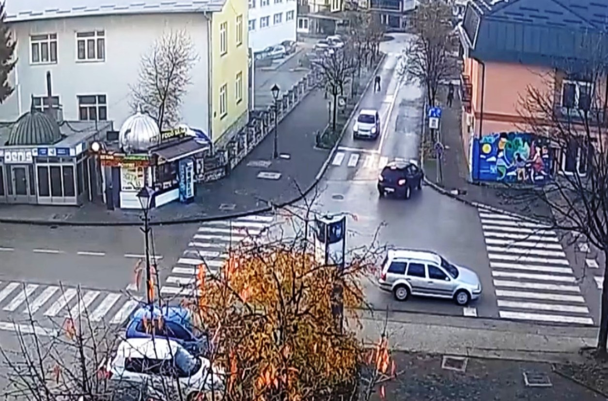 Objavljen video pucnjave u Kalesiji nakon pljačke zlatare