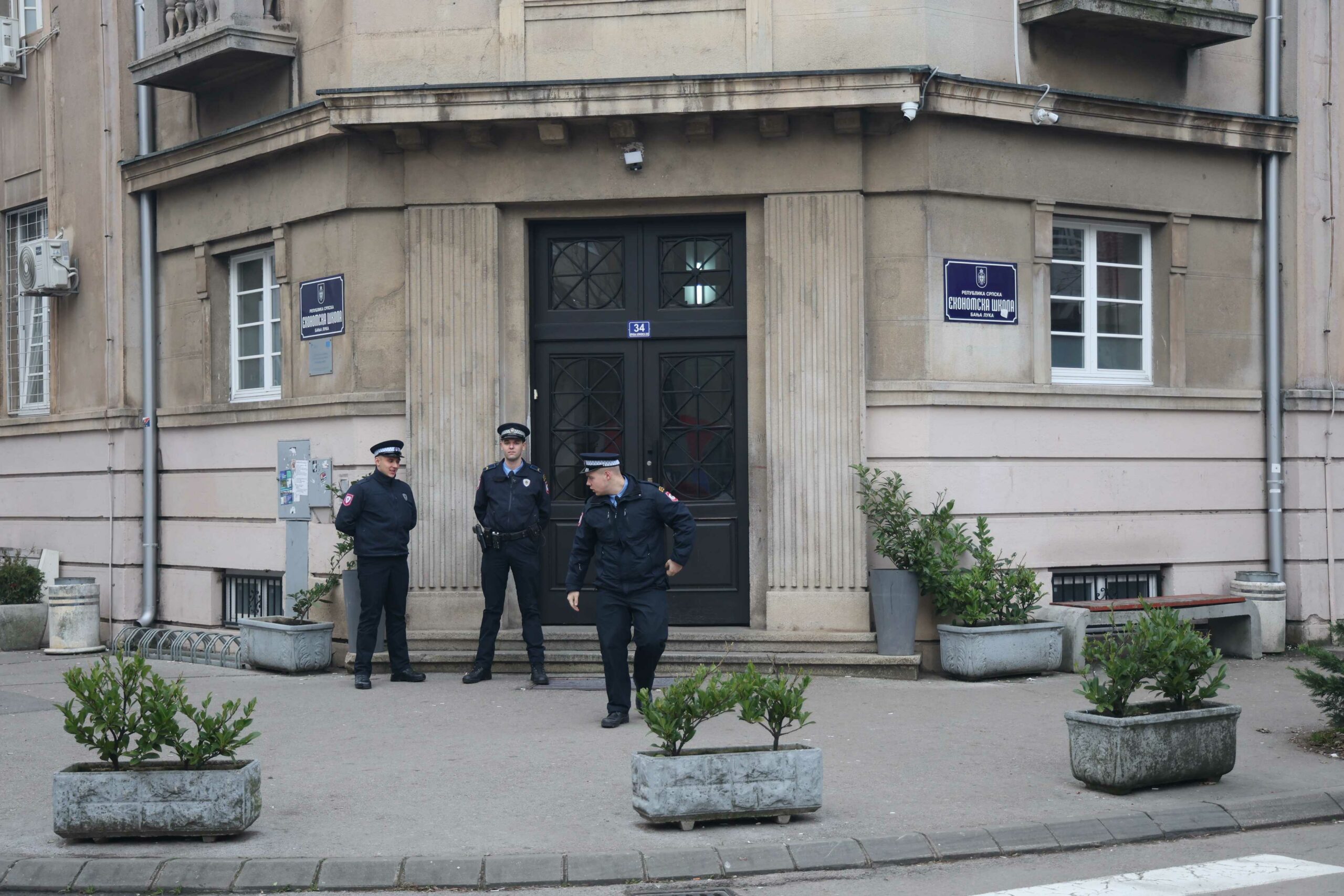 Dojava o bombi i u svim srednjim školama u Banjaluci
