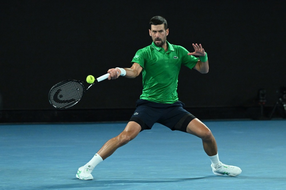 Novak Đoković nakon 5 setova protiv Janika Sinera u 11. finalu AO