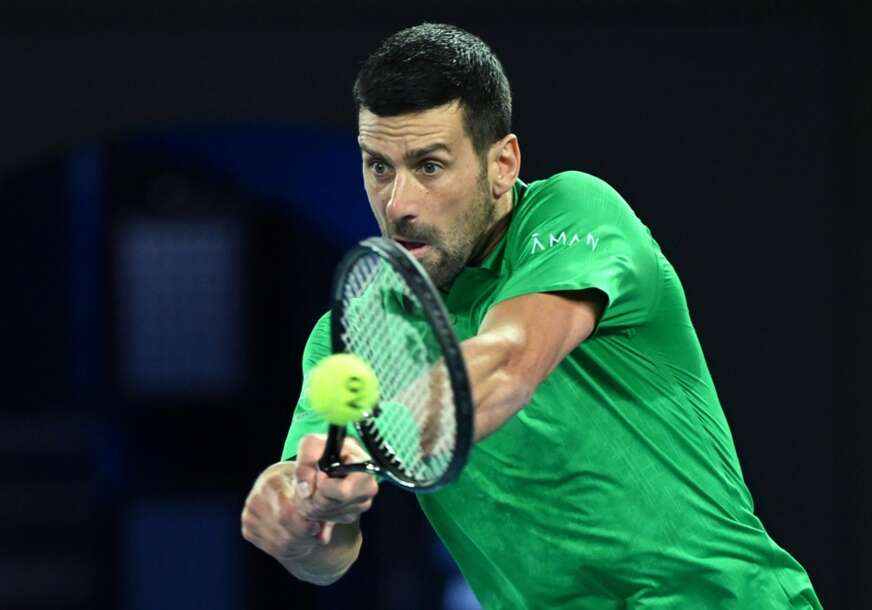 Moćni Novak Đoković: Siguran na servisu, poveo sa 2:0 protiv Martineza