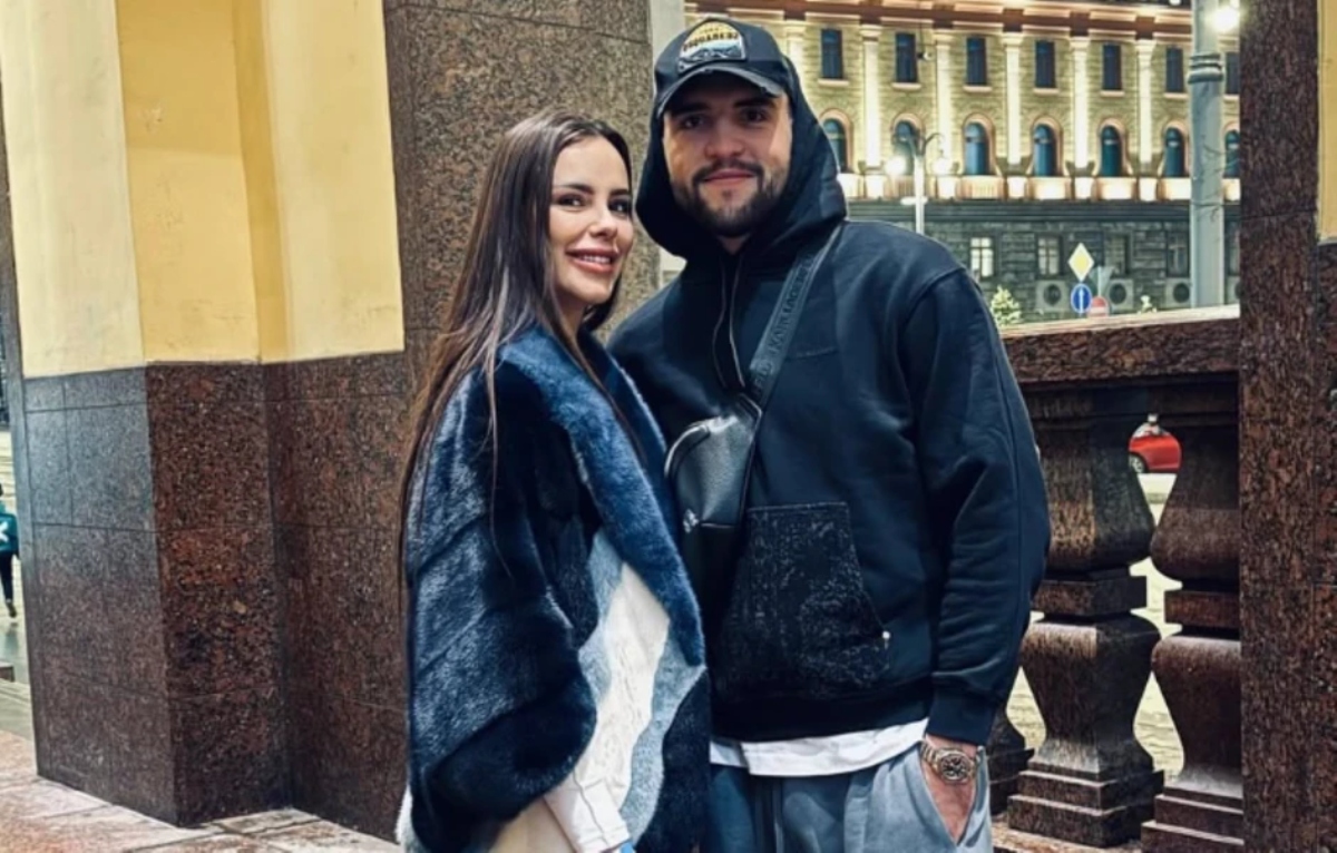 Bogdana Ražnatović stigla u Rusiju, pored Veljka ne skida osmijeh sa lica